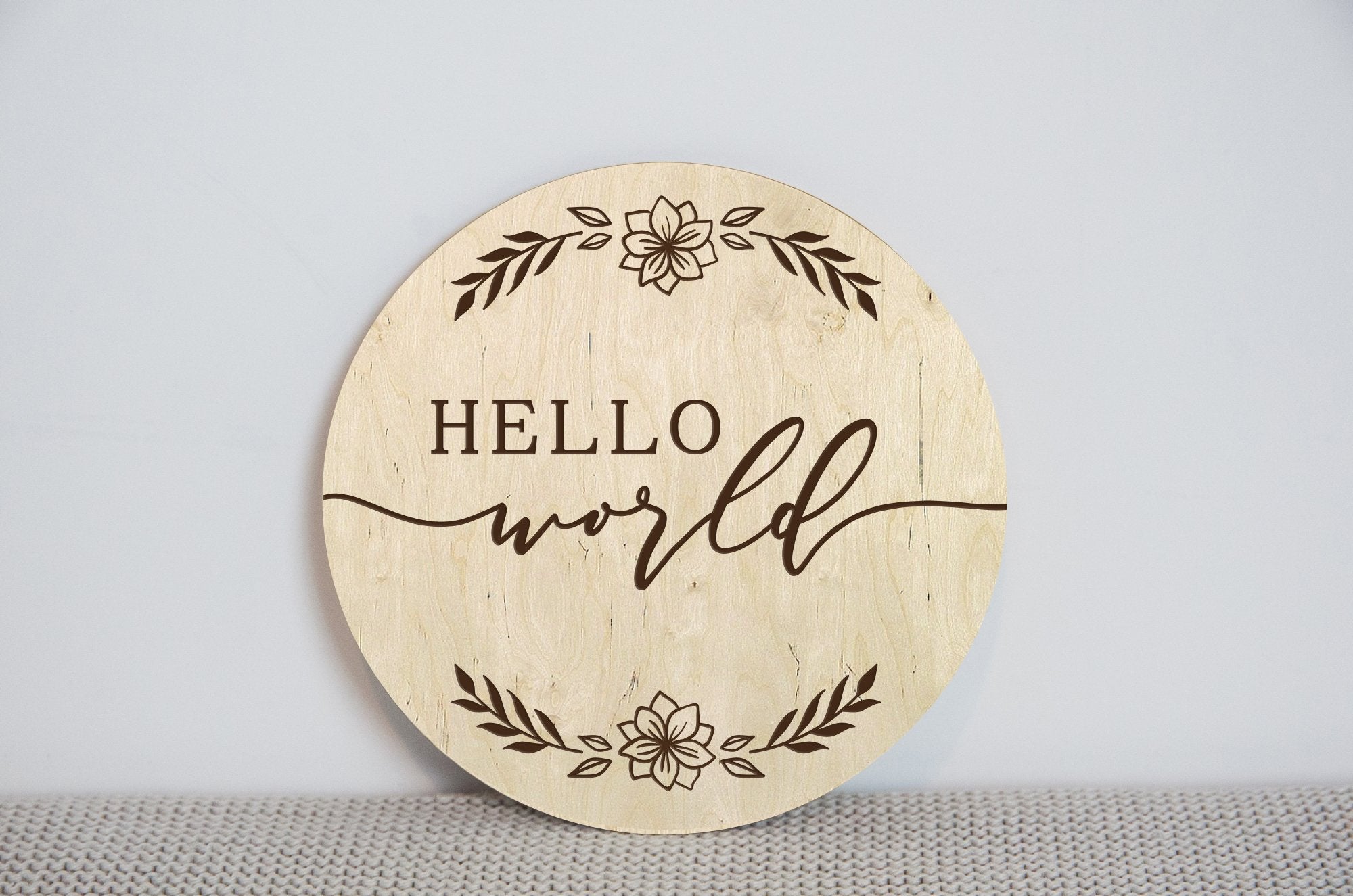 Hello world baby announcement – Birch and Tides